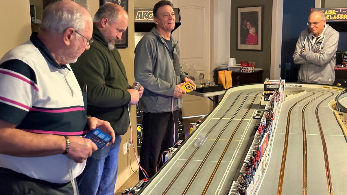 Race #10 MID-BC – Kelowna Slot Car Club KSCC